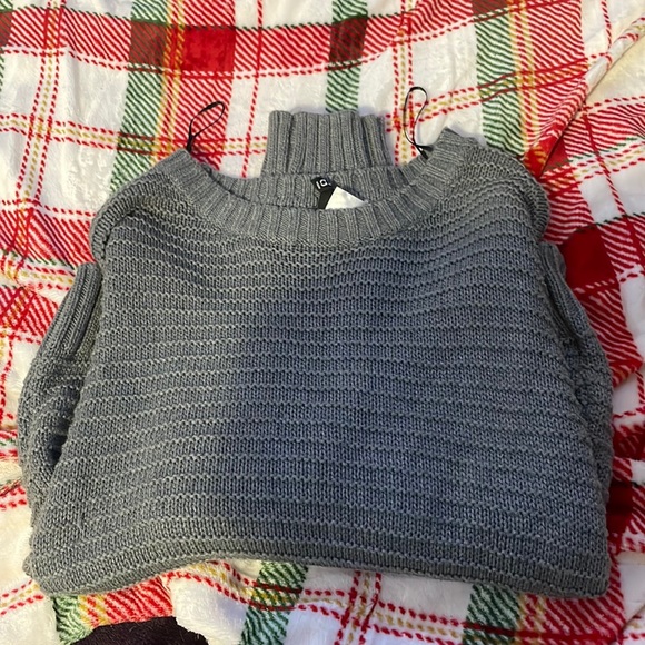 Divided | Tops | Womens Sweater | Poshmark